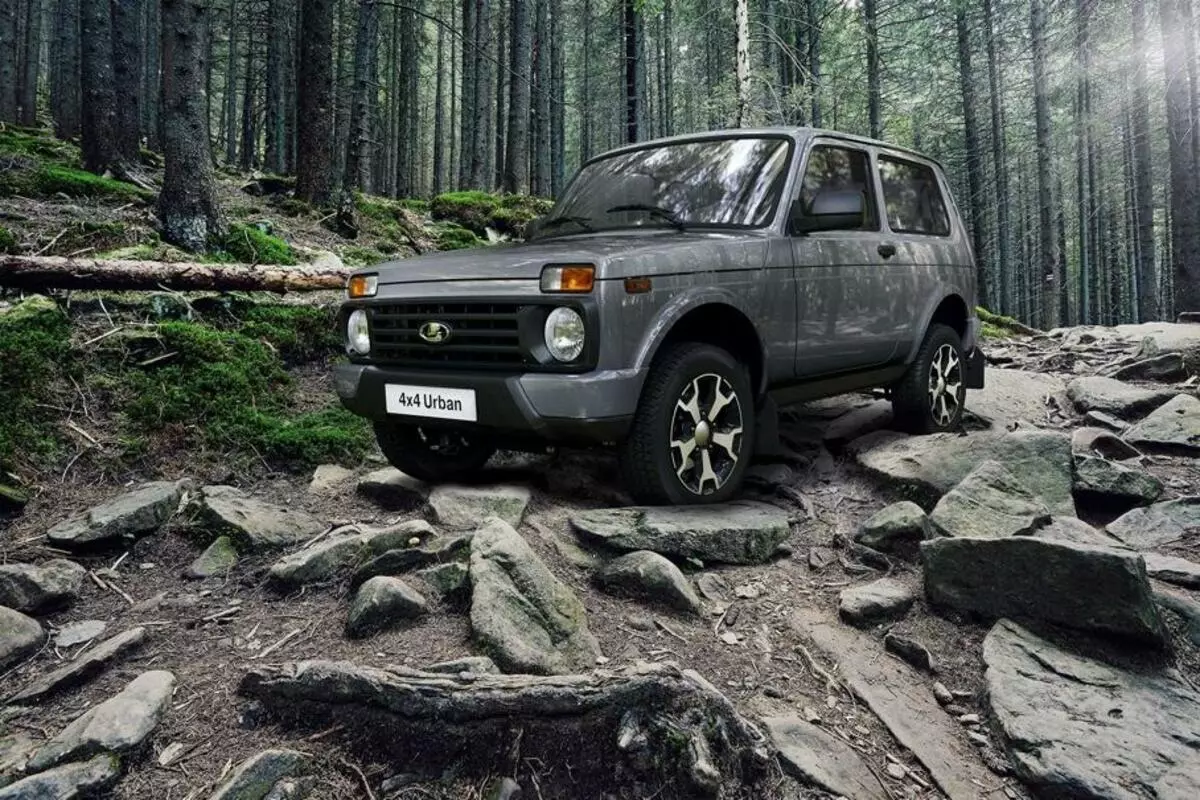 Lada 4x4 yeni tablosunu aldı 86319_1