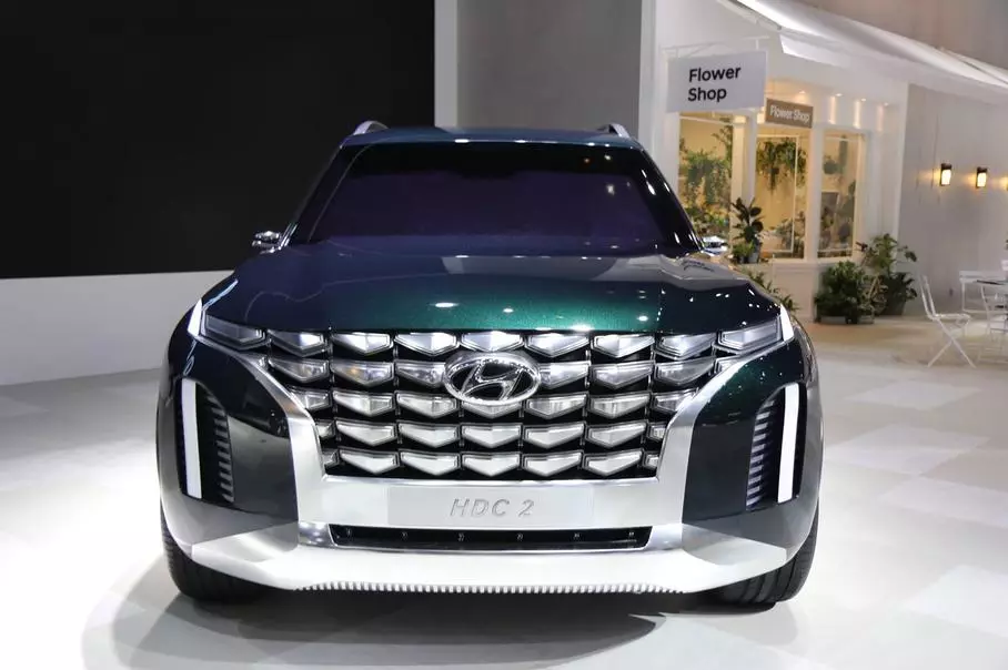 Hyundai will create a giant SUV - a competitor 