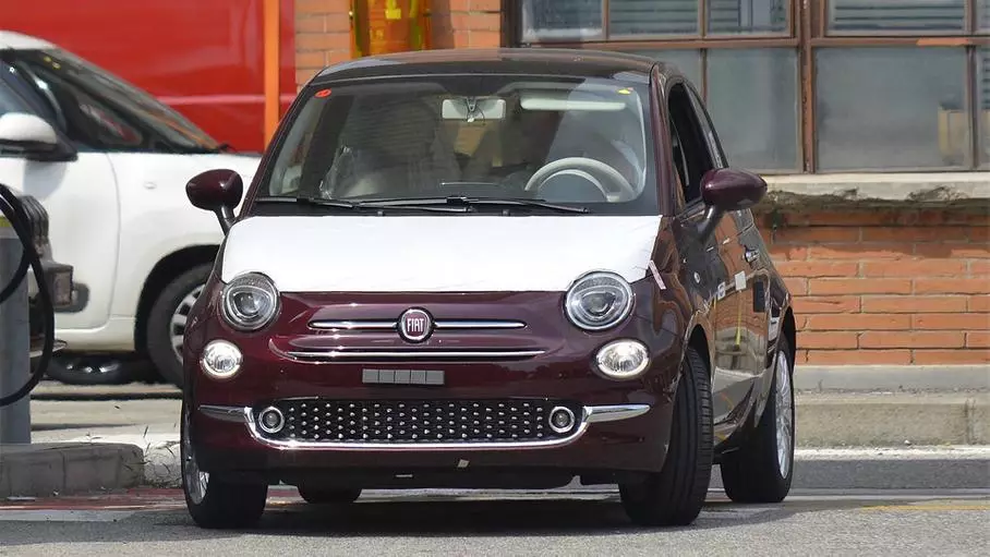 Photospiona декласифицира дизайна на актуализирания FIAT 500 86663_1