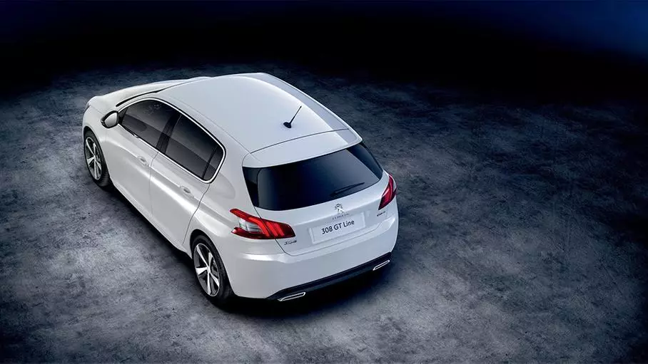 Peugeot 308 appeared in Russia in the style of hot hatch 86700_3