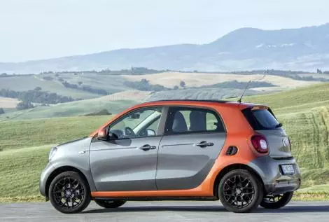 Smart выпусціць электрычны ForFour 88778_3