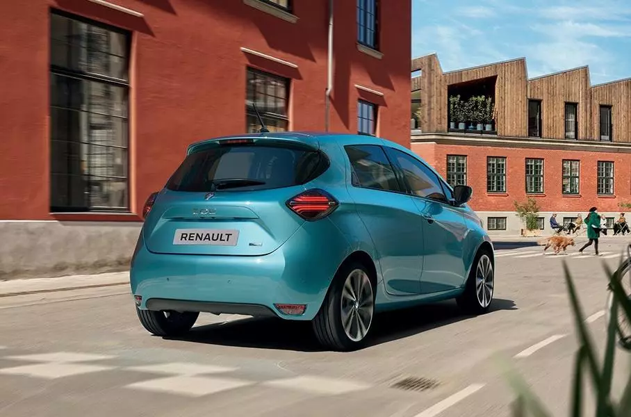 Cusboonaysiinta Renault Zoe: Salon cusub iyo 400 kiiloomitir oo aan dib u soo celin 8880_3