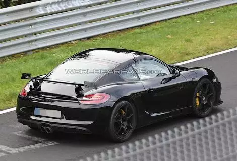 Porsche randomly confirmed Track Cayman 89063_2