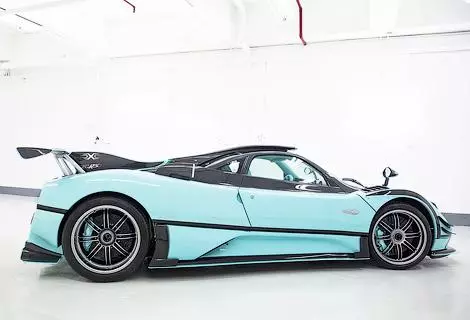 Pagani has built another exclusive 