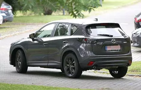 Mazda will adjust the appearance of the CX-5 crossover 91472_5