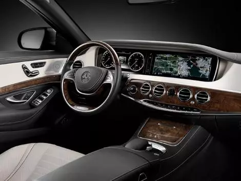 Mercedes called ruble prices for a new S-Class 92541_3