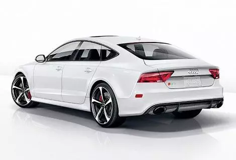 New version of Audi RS7 turned out to be more expensive than supercar R8 93112_3