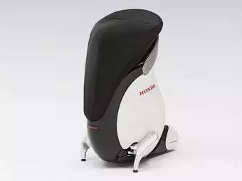 Honda will bring a robot armchair in Tokyo 95443_1