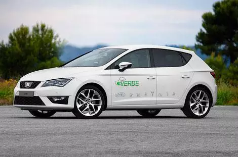 Seat built hybrid leon for 34 million euros 97888_2