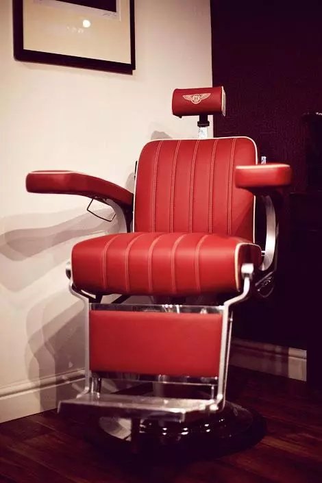 Bentley made chairs for male beauty salon 98363_4